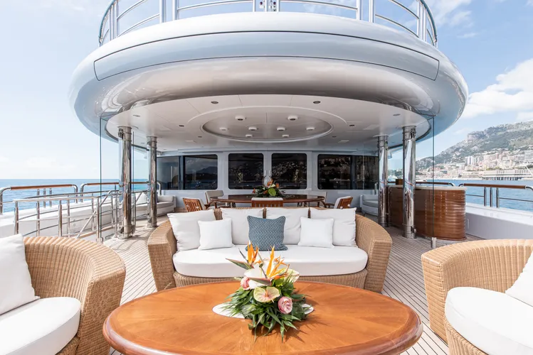 FIREBIRD yacht for charter (Feadship, 69.5m, 2007)